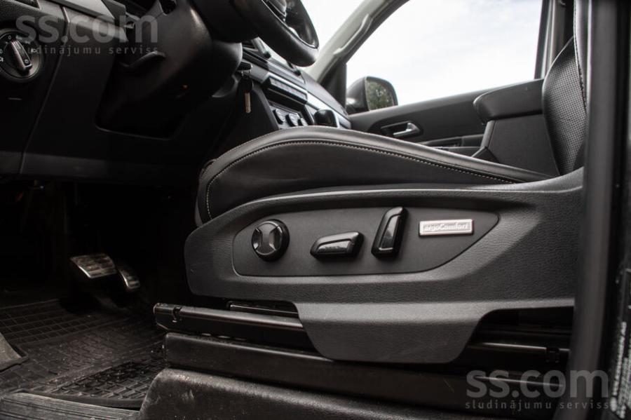 Pelēks Volkswagen Amarok 2017 Rīga, ar dzinēja tilpumu 3.00 L un nobraukumu 310 tūkst. km par 16995 €, foto 18 vietnē AUTOMOTO.COM.LV