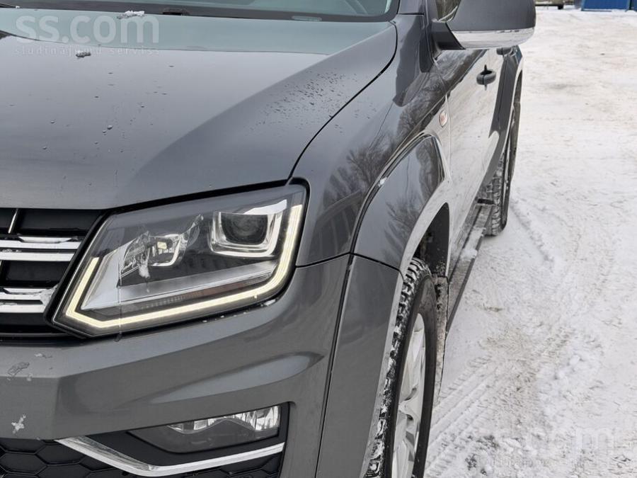 Pelēks Volkswagen Amarok 2018 Rīga, ar dzinēja tilpumu 3.00 L un nobraukumu 241 tūkst. km par 21900 €, foto 3 vietnē AUTOMOTO.COM.LV