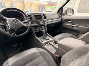 Pelēks Volkswagen Amarok 2018 Rīga, ar dzinēja tilpumu 3.00 L un nobraukumu 241 tūkst. km par 21900 €, foto 10 vietnē AUTOMOTO.COM.LV