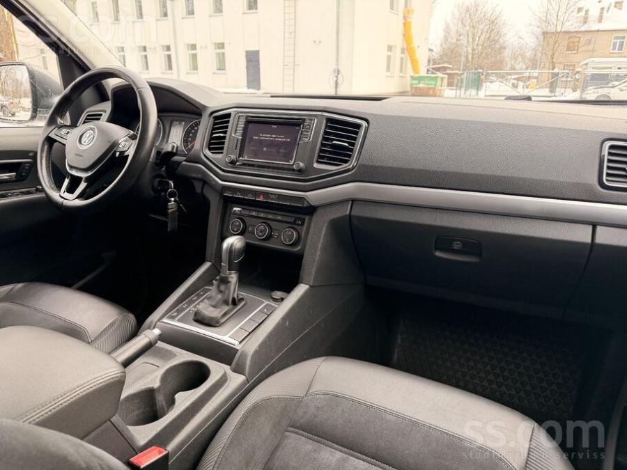 Pelēks Volkswagen Amarok 2018 Rīga, ar dzinēja tilpumu 3.00 L un nobraukumu 241 tūkst. km par 21900 €, foto 12 vietnē AUTOMOTO.COM.LV