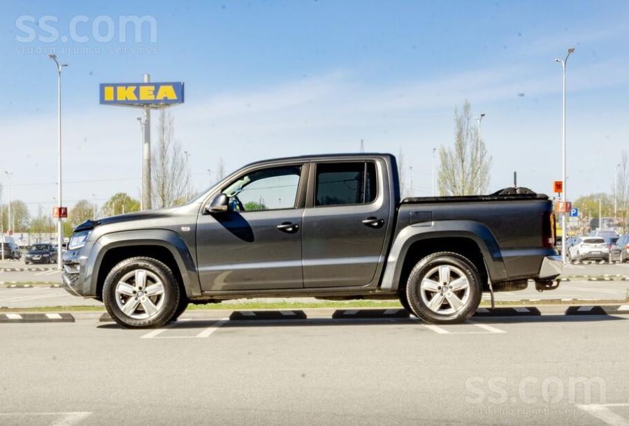 Pelēks Volkswagen Amarok 2018 Rīga, ar dzinēja tilpumu 3.00 L un nobraukumu 294 tūkst. km par 19490 €, foto 6 vietnē AUTOMOTO.COM.LV