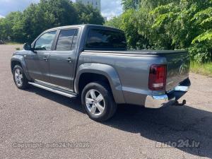 Grey Volkswagen Amarok 2018 in Tallinn, with an engine capacity of 3.00 L and mileage of 200 thousand km for 13490 €, photo 6 on AUTOMOTO.COM.LV