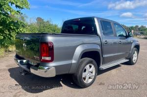 Grey Volkswagen Amarok 2018 in Tallinn, with an engine capacity of 3.00 L and mileage of 200 thousand km for 13490 €, photo 8 on AUTOMOTO.COM.LV