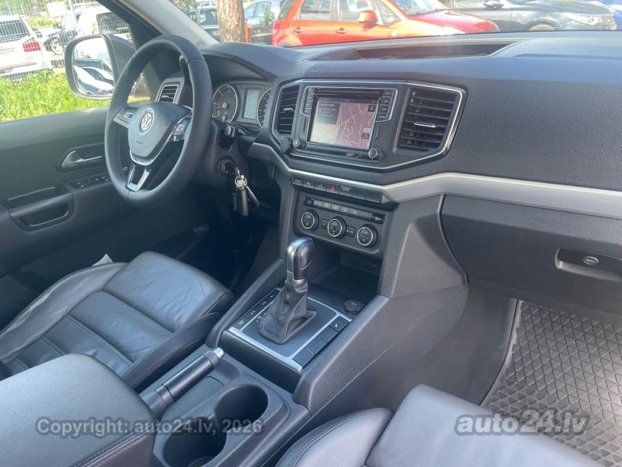 Grey Volkswagen Amarok 2018 in Tallinn, with an engine capacity of 3.00 L and mileage of 200 thousand km for 13490 €, photo 21 on AUTOMOTO.COM.LV