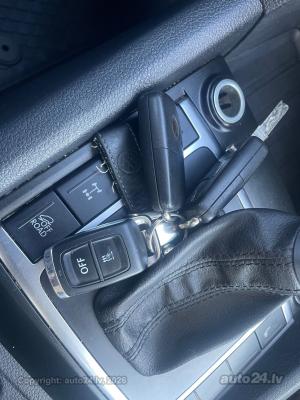 Grey Volkswagen Amarok 2018 in Tallinn, with an engine capacity of 3.00 L and mileage of 200 thousand km for 13490 €, photo 24 on AUTOMOTO.COM.LV