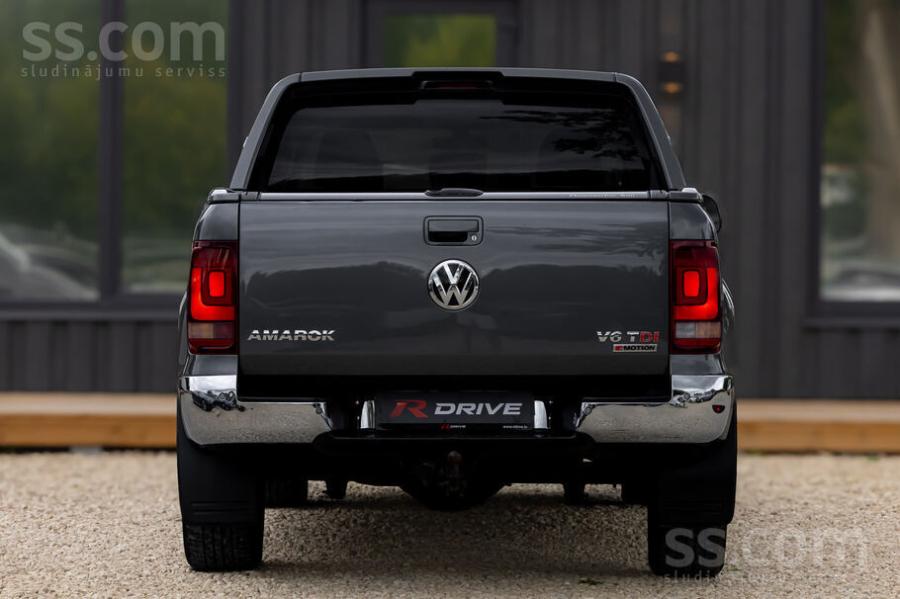 Pelēks Volkswagen Amarok 2018 Jelgava, ar dzinēja tilpumu 3.00 L un nobraukumu 230 tūkst. km par 22800 €, foto 7 vietnē AUTOMOTO.COM.LV