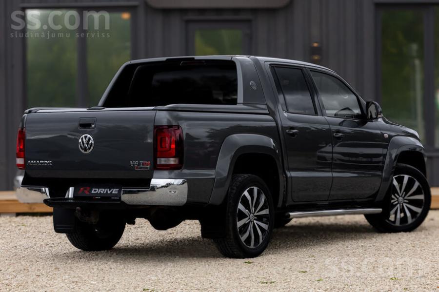 Pelēks Volkswagen Amarok 2018 Jelgava, ar dzinēja tilpumu 3.00 L un nobraukumu 230 tūkst. km par 22800 €, foto 8 vietnē AUTOMOTO.COM.LV