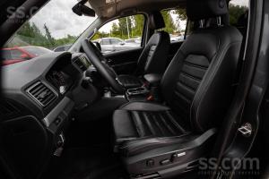 Pelēks Volkswagen Amarok 2018 Jelgava, ar dzinēja tilpumu 3.00 L un nobraukumu 230 tūkst. km par 22800 €, foto 9 vietnē AUTOMOTO.COM.LV