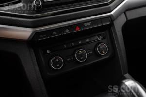 Pelēks Volkswagen Amarok 2018 Jelgava, ar dzinēja tilpumu 3.00 L un nobraukumu 230 tūkst. km par 22800 €, foto 14 vietnē AUTOMOTO.COM.LV