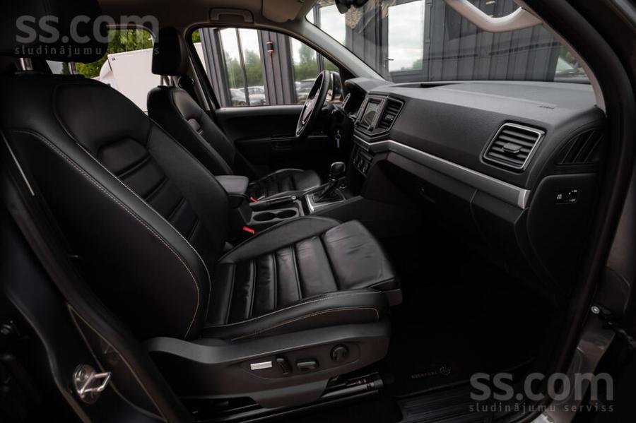 Pelēks Volkswagen Amarok 2018 Jelgava, ar dzinēja tilpumu 3.00 L un nobraukumu 230 tūkst. km par 22800 €, foto 15 vietnē AUTOMOTO.COM.LV