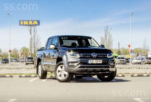 Grey Volkswagen Amarok 2018 in Riga, with an engine capacity of 3.00 L and mileage of 294 thousand km for 17190 €, photo 3 on AUTOMOTO.COM.LV
