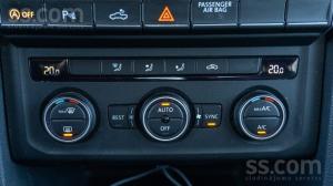Grey Volkswagen Amarok 2018 in Riga, with an engine capacity of 3.00 L and mileage of 294 thousand km for 17190 €, photo 17 on AUTOMOTO.COM.LV