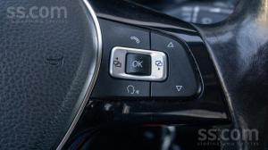 Grey Volkswagen Amarok 2018 in Riga, with an engine capacity of 3.00 L and mileage of 294 thousand km for 17190 €, photo 20 on AUTOMOTO.COM.LV