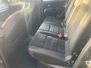 Pelēks Volkswagen Amarok 2019 Rīga, ar dzinēja tilpumu 3.00 L un nobraukumu 282 tūkst. km par 18000 €, foto 6 vietnē AUTOMOTO.COM.LV