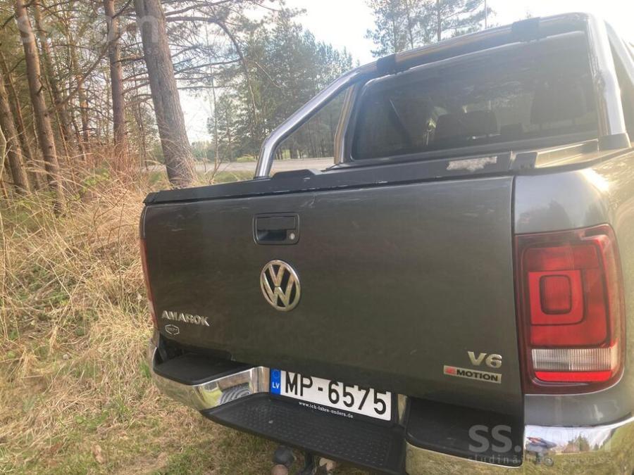 Pelēks Volkswagen Amarok 2019 Rīga, ar dzinēja tilpumu 3.00 L un nobraukumu 282 tūkst. km par 18000 €, foto 8 vietnē AUTOMOTO.COM.LV