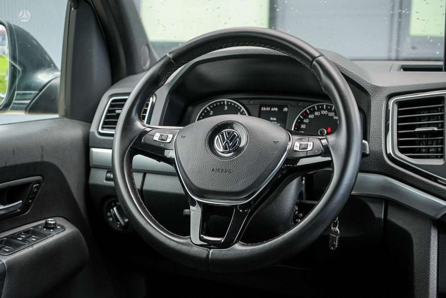 Pelēks Volkswagen Amarok 2019 Kauņa, ar dzinēja tilpumu 2.97 L un nobraukumu 191 tūkst. km par 23450 €, foto 15 vietnē AUTOMOTO.COM.LV