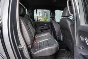 Pelēks Volkswagen Amarok 2019 Kauņa, ar dzinēja tilpumu 2.97 L un nobraukumu 191 tūkst. km par 23450 €, foto 32 vietnē AUTOMOTO.COM.LV