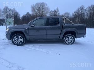 Grey Volkswagen Amarok 2020 in Limbazi, with an engine capacity of 3.00 L and mileage of 258 thousand km for 23500 €, photo 4 on AUTOMOTO.COM.LV
