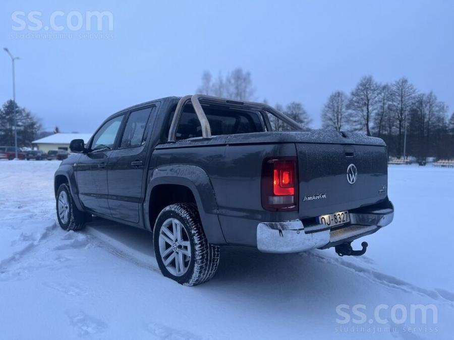 Grey Volkswagen Amarok 2020 in Limbazi, with an engine capacity of 3.00 L and mileage of 258 thousand km for 23500 €, photo 6 on AUTOMOTO.COM.LV