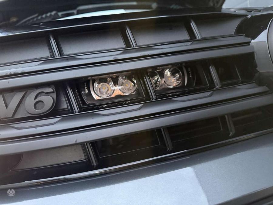 Pelēks Volkswagen Amarok 2020 Klaipėda, ar dzinēja tilpumu 2.97 L un nobraukumu 142 tūkst. km par 28500 €, foto 22 vietnē AUTOMOTO.COM.LV