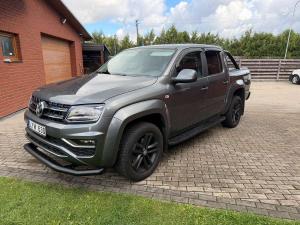 Grey Volkswagen Amarok 2020 in Alytus, with an engine capacity of 2.97 L and mileage of 180 thousand km for 27225 €, photo  on AUTOMOTO.COM.LV