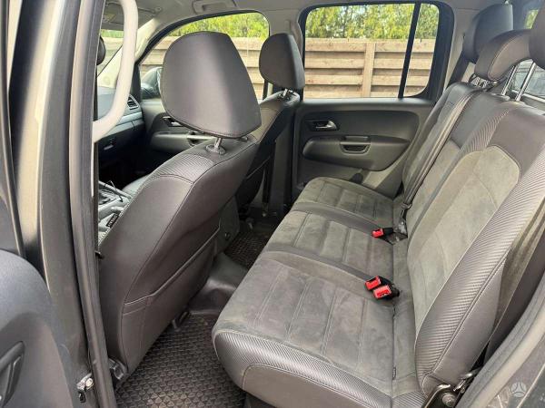 Grey Volkswagen Amarok 2020 in Alytus, with an engine capacity of 2.97 L and mileage of 180 thousand km for 27225 €, photo 8 on AUTOMOTO.COM.LV