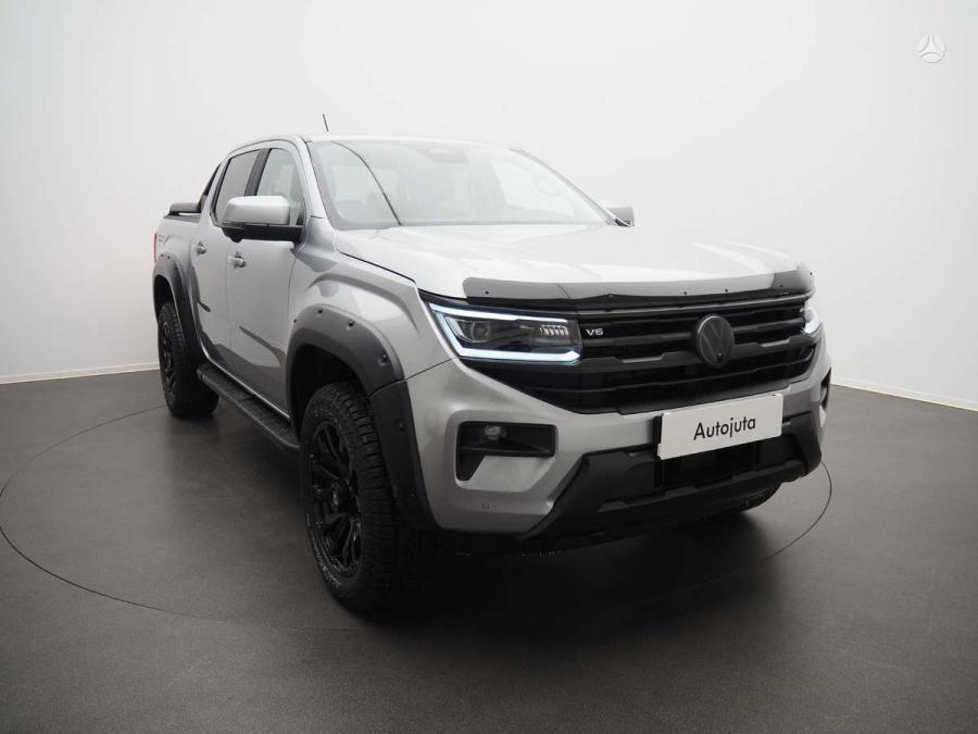 Pelēks Volkswagen Amarok 2024 Viļņa, ar dzinēja tilpumu 2.99 L un nobraukumu 27 tūkst. km par 49500 €, foto 3 vietnē AUTOMOTO.COM.LV