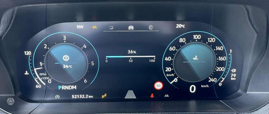 Pelēks Volkswagen Amarok 2024 Kauņa, ar dzinēja tilpumu 2.97 L un nobraukumu 52 tūkst. km par 45800 €, foto 10 vietnē AUTOMOTO.COM.LV