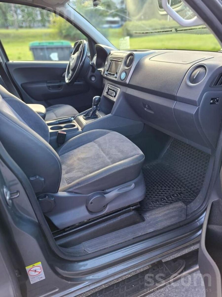 Pelēks Volkswagen Amarok 2014 Rīga, ar dzinēja tilpumu 2.00 L un nobraukumu 241 tūkst. km par 14900 €, foto 4 vietnē AUTOMOTO.COM.LV