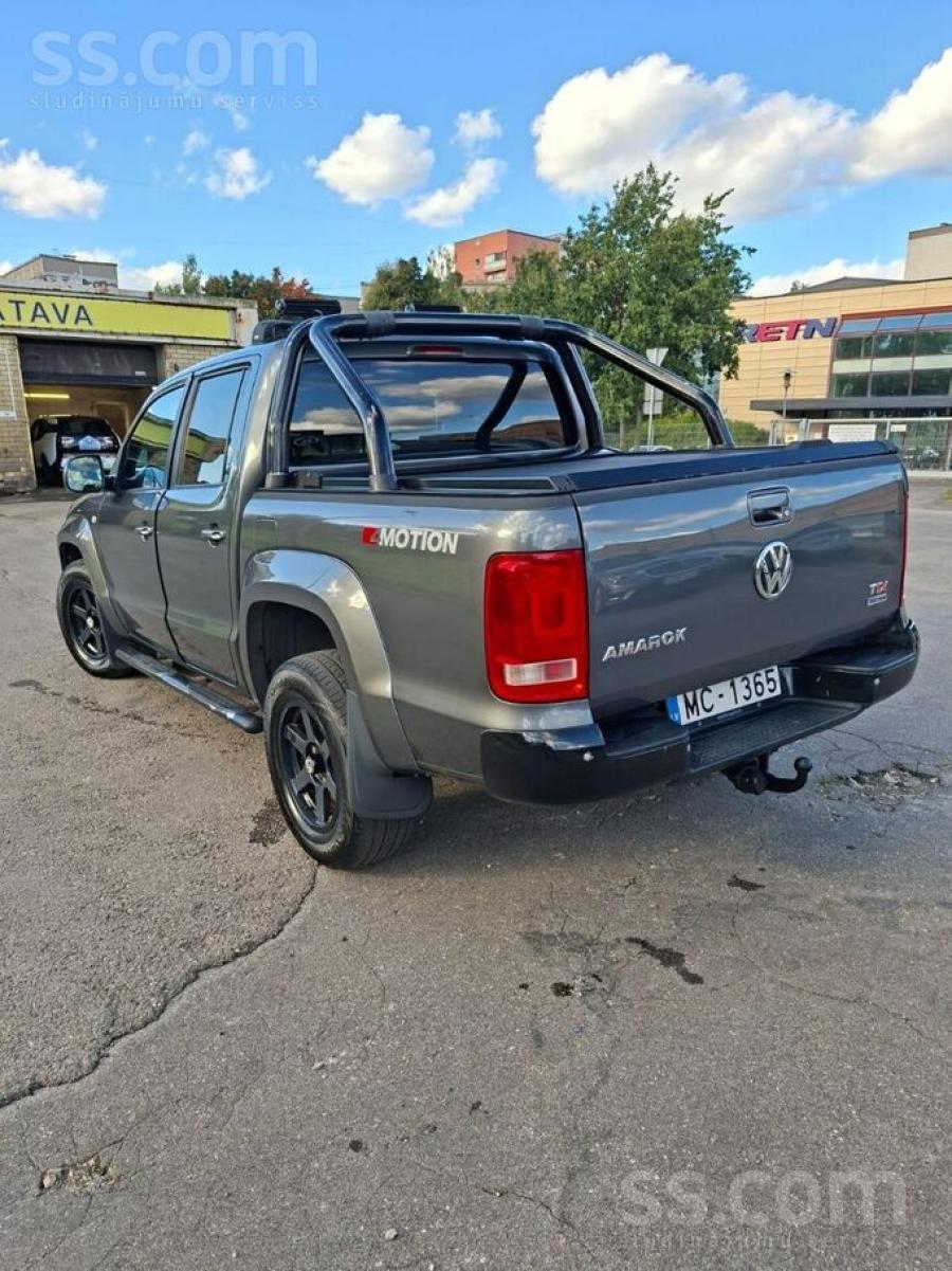 Pelēks Volkswagen Amarok 2014 Rīga, ar dzinēja tilpumu 2.00 L un nobraukumu 241 tūkst. km par 14900 €, foto 10 vietnē AUTOMOTO.COM.LV
