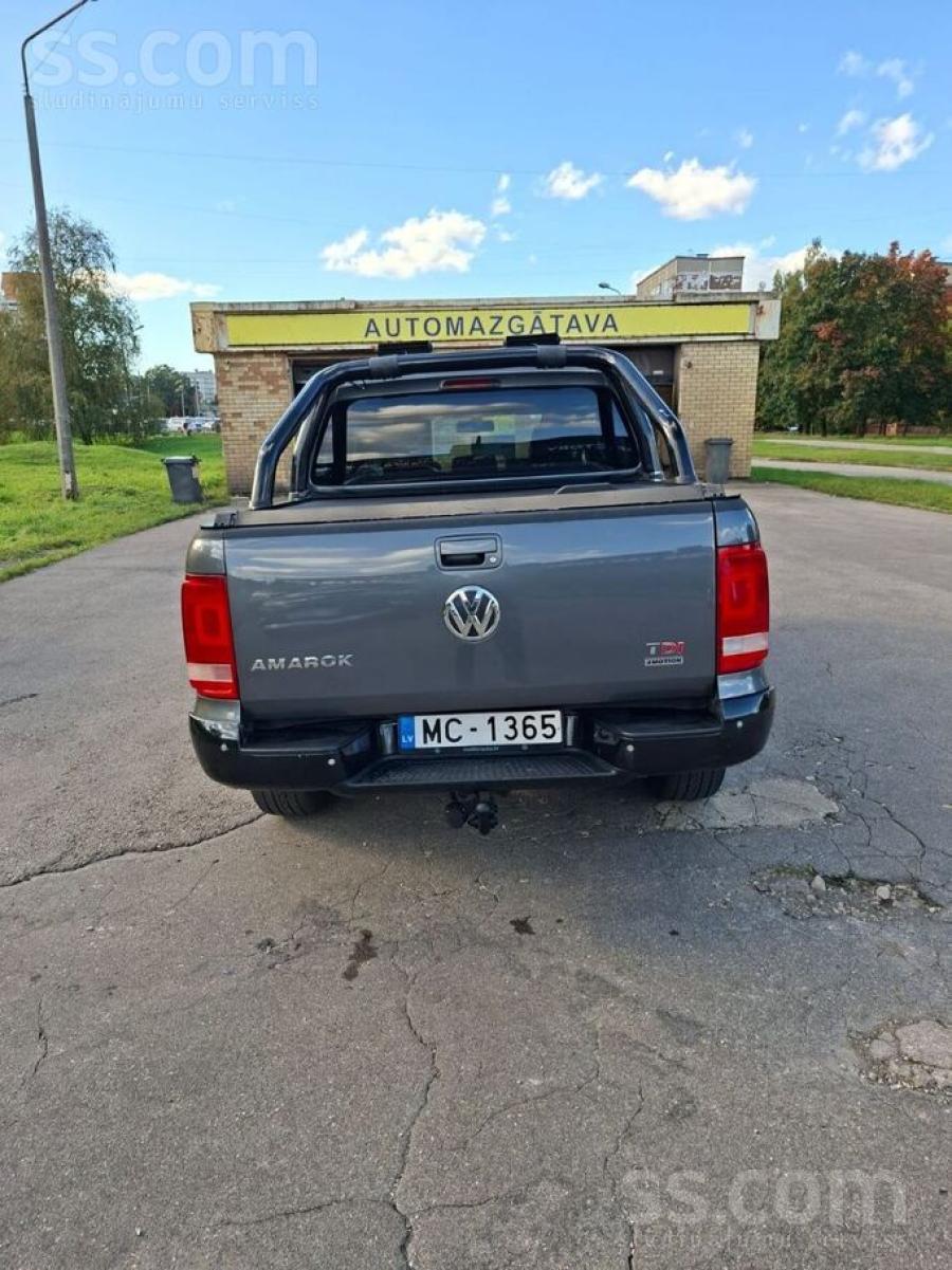 Pelēks Volkswagen Amarok 2014 Rīga, ar dzinēja tilpumu 2.00 L un nobraukumu 241 tūkst. km par 14900 €, foto 11 vietnē AUTOMOTO.COM.LV