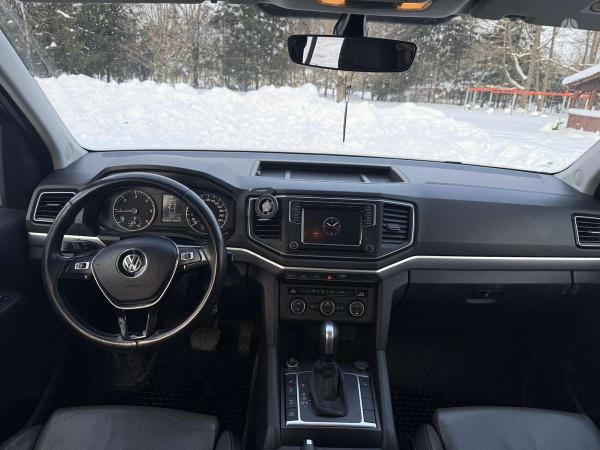 Volkswagen Amarok 2019 in Plunge, with an engine capacity of 2.97 L and mileage of 316 thousand km for 19965 €, photo 5 on AUTOMOTO.COM.LV