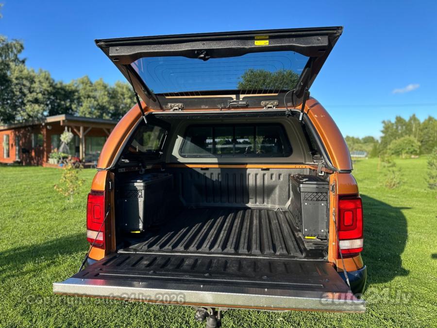 Oranžs Volkswagen Amarok 2019 Tallina, ar dzinēja tilpumu 3.00 L un nobraukumu 163 tūkst. km par 31500 €, foto 8 vietnē AUTOMOTO.COM.LV