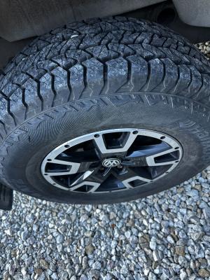 Oranžs Volkswagen Amarok 2019 Tallina, ar dzinēja tilpumu 3.00 L un nobraukumu 163 tūkst. km par 31500 €, foto 24 vietnē AUTOMOTO.COM.LV