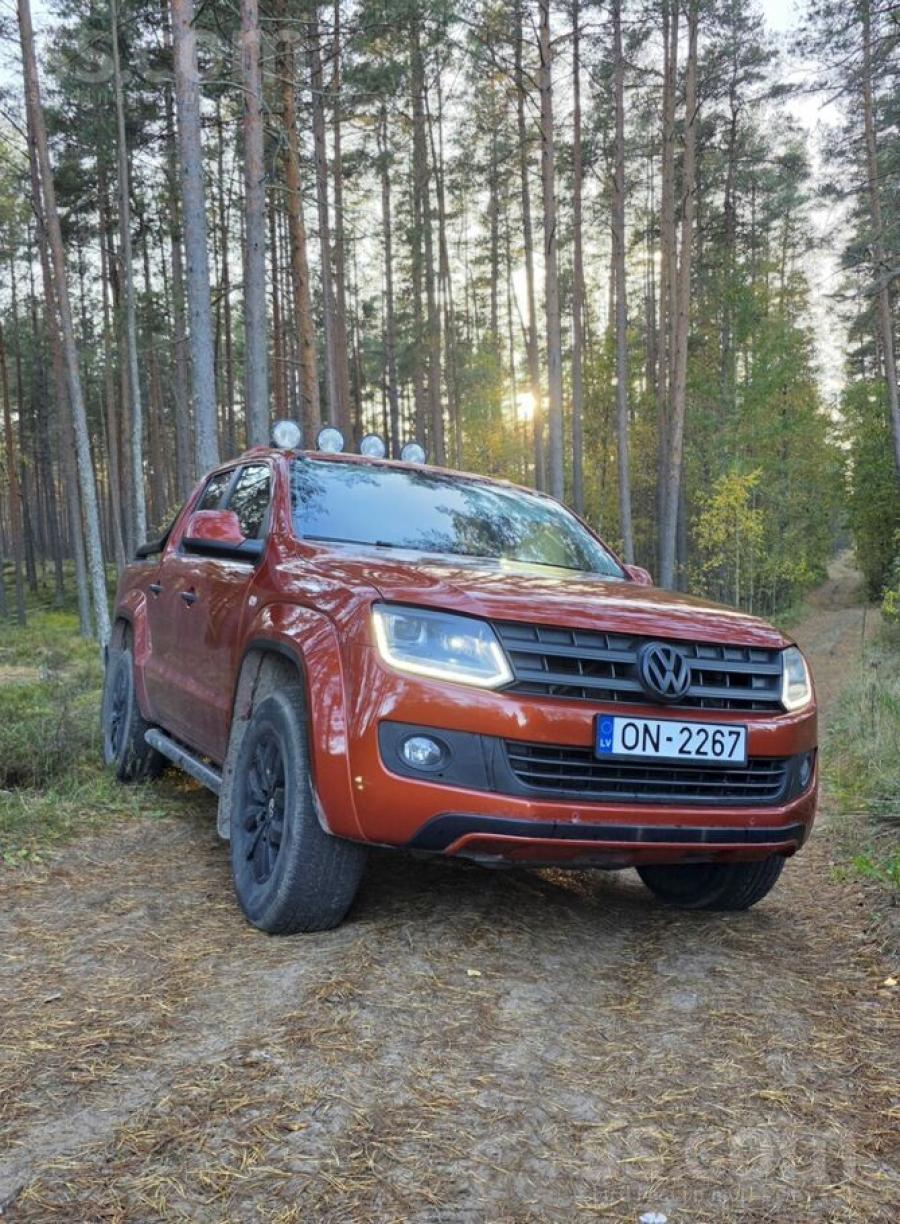 Оранжевый Фольксваген Амарок 2014 в Рига, объемом двигателя 2.00 л и пробегом 219 тыс. км за 14000 €, фото 1 на AUTOMOTO.COM.LV