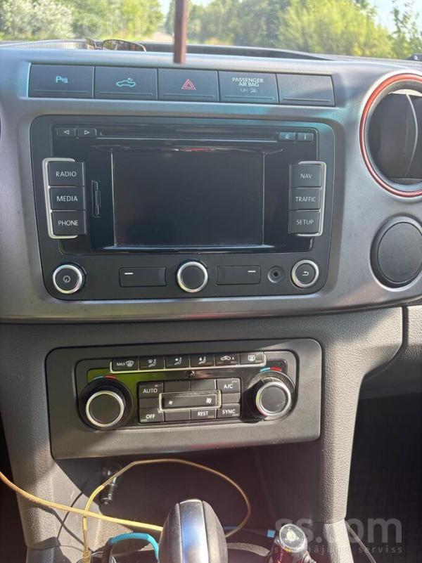 Oranžs Volkswagen Amarok 2014 Rīga, ar dzinēja tilpumu 2.00 L un nobraukumu 370 tūkst. km par 15000 €, foto 5 vietnē AUTOMOTO.COM.LV
