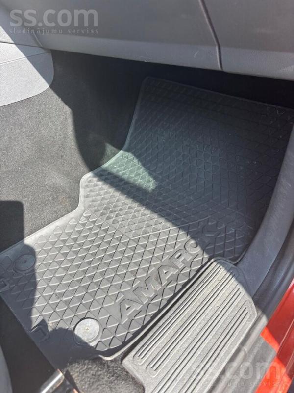 Oranžs Volkswagen Amarok 2014 Rīga, ar dzinēja tilpumu 2.00 L un nobraukumu 370 tūkst. km par 15000 €, foto 8 vietnē AUTOMOTO.COM.LV