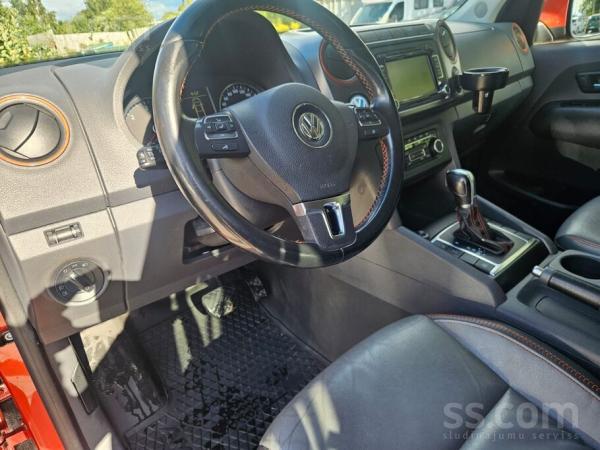 Volkswagen Amarok 2014 RÄ«ga vietnÄ Oranžs Volkswagen Amarok 2014 RÄ«ga, ar dzinÄja tilpumu 2.00 L un nobraukumu 317 tÅ«kst. km par 13310 ā¬, foto 8 vietnÄ AUTOMOTO.COM.LV