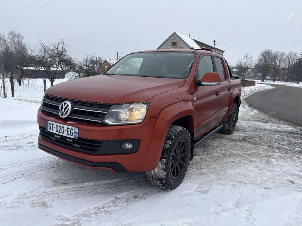 Orange Volkswagen Amarok 2015 in Taurage, with an engine capacity of 1.97 L and mileage of 232 thousand km for 14900 €, photo 2 on AUTOMOTO.COM.LV