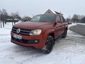 Orange Volkswagen Amarok 2015 in Taurage, with an engine capacity of 1.97 L and mileage of 232 thousand km for 14900 €, photo 2 on AUTOMOTO.COM.LV