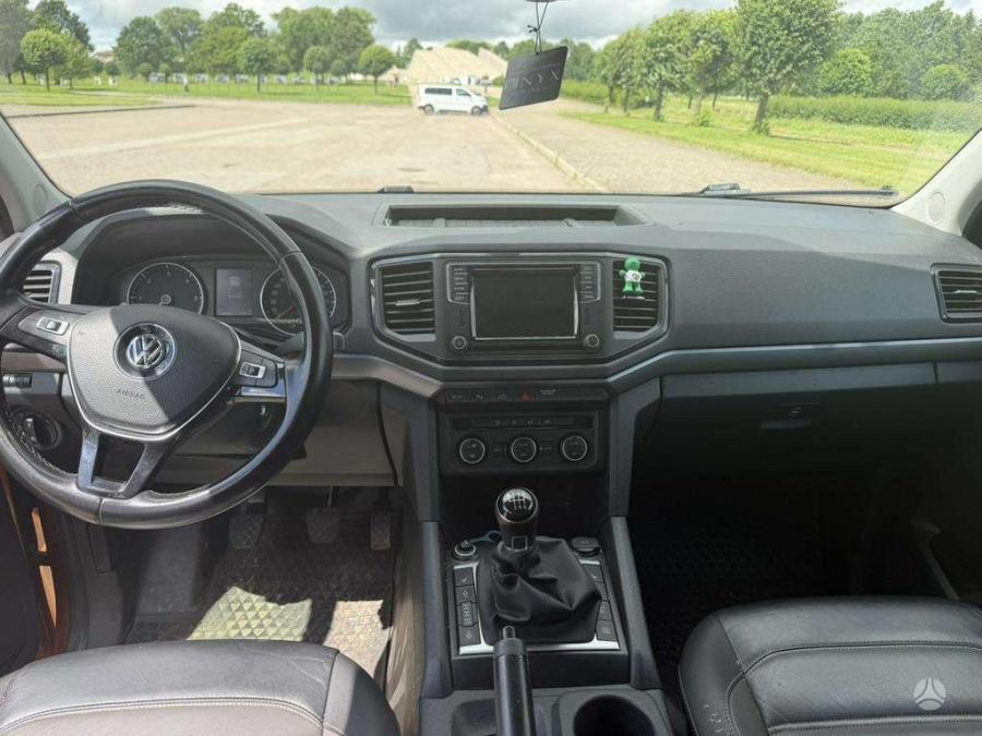 Oranžs Volkswagen Amarok 2018 Kauņa, ar dzinēja tilpumu 2.97 L un nobraukumu 240 tūkst. km par 23000 €, foto 11 vietnē AUTOMOTO.COM.LV