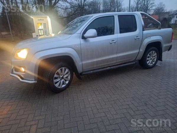 Volkswagen Amarok 2010 in Valmiera, with an engine capacity of 2.00 L and mileage of 464 thousand km for 7500 €, photo 1 on AUTOMOTO.COM.LV