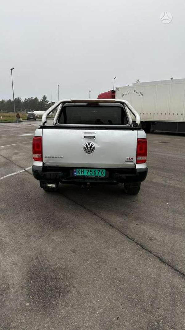 Volkswagen Amarok 2011 in Pasvalys, with an engine capacity of 1.97 L and mileage of 300 thousand km for 6990 €, photo 5 on AUTOMOTO.COM.LV