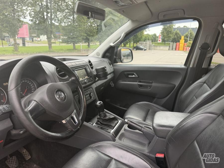 Volkswagen Amarok 2012 in Alytus, with an engine capacity of 2.00 L and mileage of 343 thousand km for 9300 €, photo 14 on AUTOMOTO.COM.LV