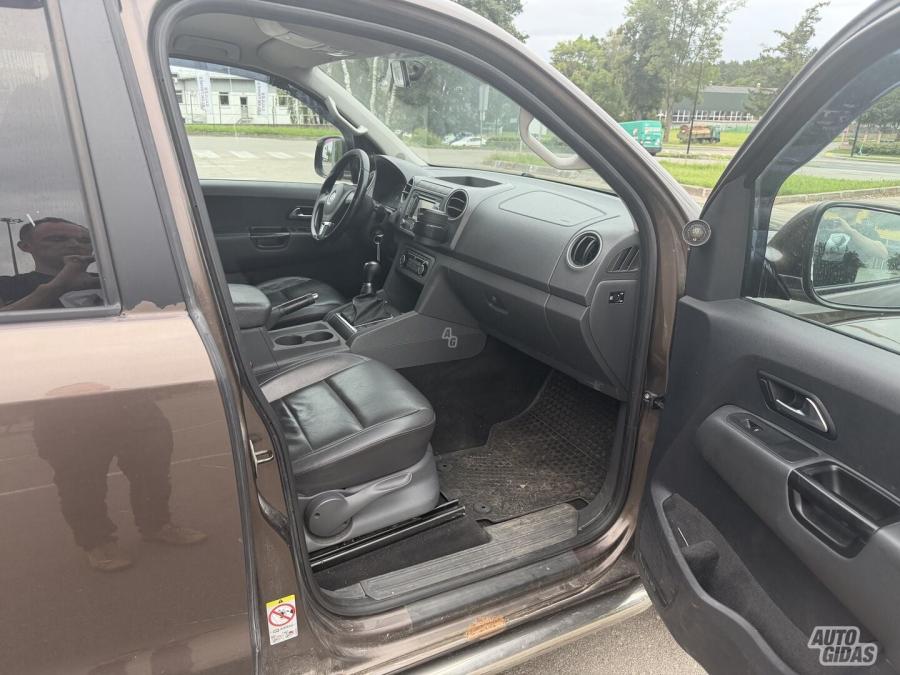 Volkswagen Amarok 2012 in Alytus, with an engine capacity of 2.00 L and mileage of 343 thousand km for 9300 €, photo 17 on AUTOMOTO.COM.LV