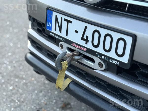 Volkswagen Amarok 2020 in Madona, with an engine capacity of 3.00 L and mileage of 203 thousand km for 26500 €, photo 10 on AUTOMOTO.COM.LV