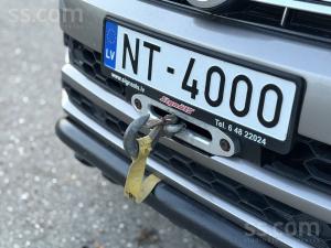 Volkswagen Amarok 2020 in Madona, with an engine capacity of 3.00 L and mileage of 203 thousand km for 26500 €, photo 10 on AUTOMOTO.COM.LV