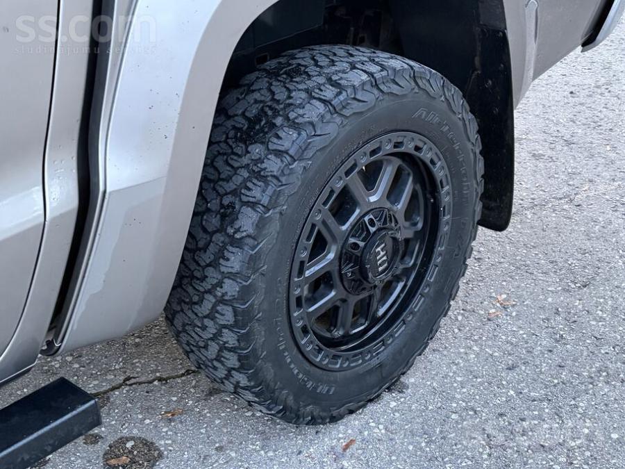 Volkswagen Amarok 2020 in Madona, with an engine capacity of 3.00 L and mileage of 203 thousand km for 26500 €, photo 13 on AUTOMOTO.COM.LV