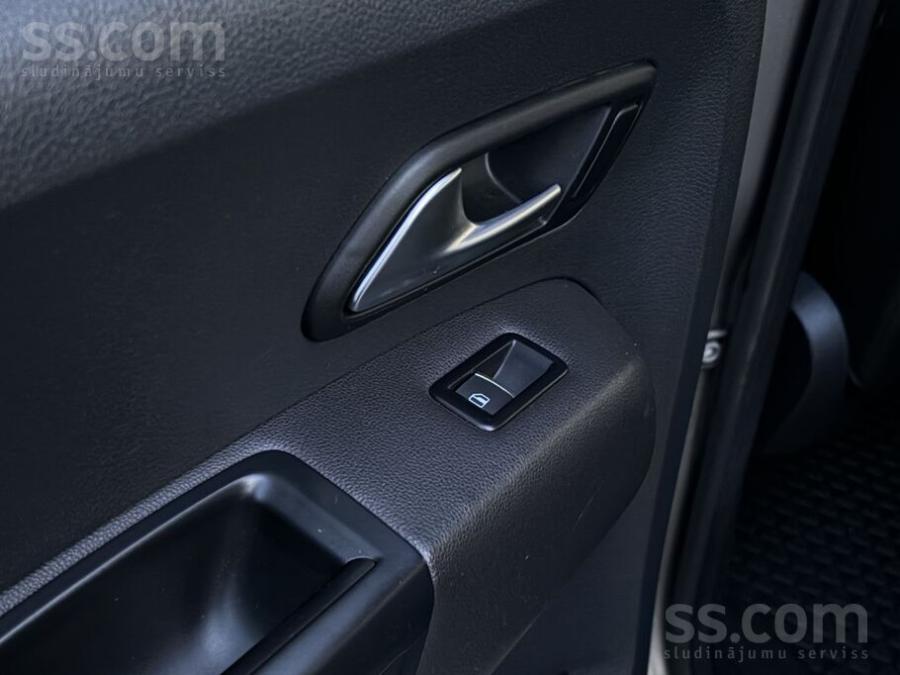 Volkswagen Amarok 2020 in Madona, with an engine capacity of 3.00 L and mileage of 203 thousand km for 26500 €, photo 23 on AUTOMOTO.COM.LV