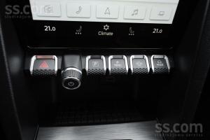 Sarkans Volkswagen Amarok 2024 Rīga, ar dzinēja tilpumu 3.00 L un nobraukumu 26 tūkst. km par 47900 €, foto 17 vietnē AUTOMOTO.COM.LV
